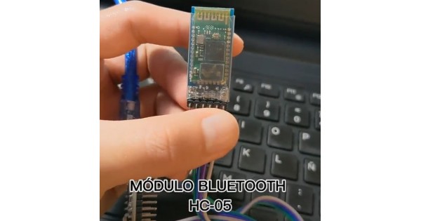¿Cómo configurar el módulo bluetooth HC-05?